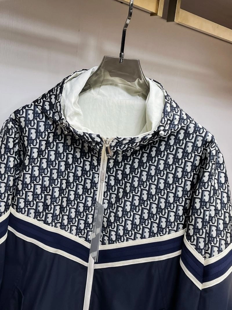 Low-cost Christian Dior Outwear