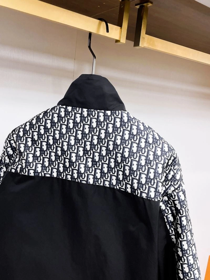 Indistinguishable Christian Dior Outwear