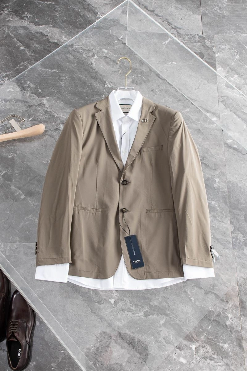 Official Christian Dior Outwear