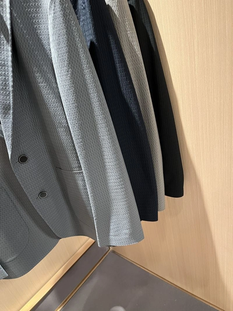 Brand-original Christian Dior Outwear