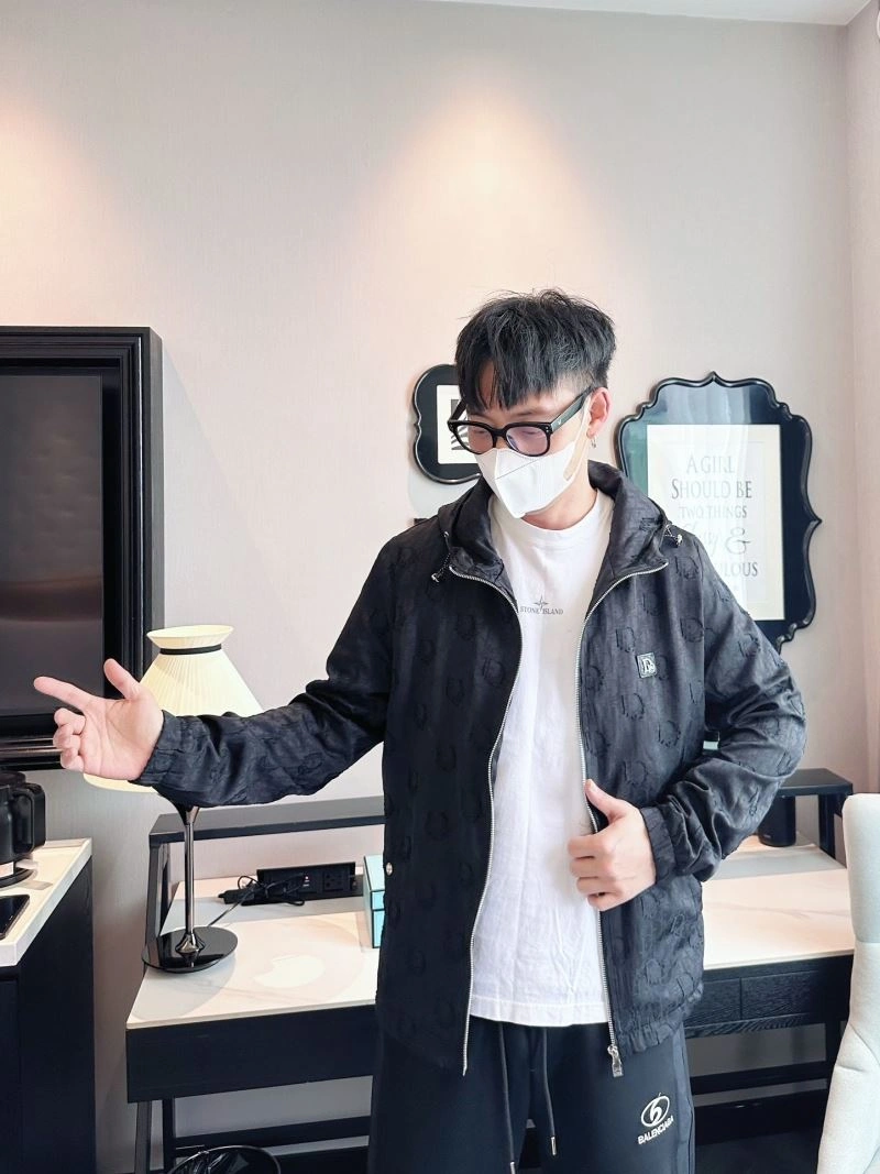 Real Christian Dior Outwear