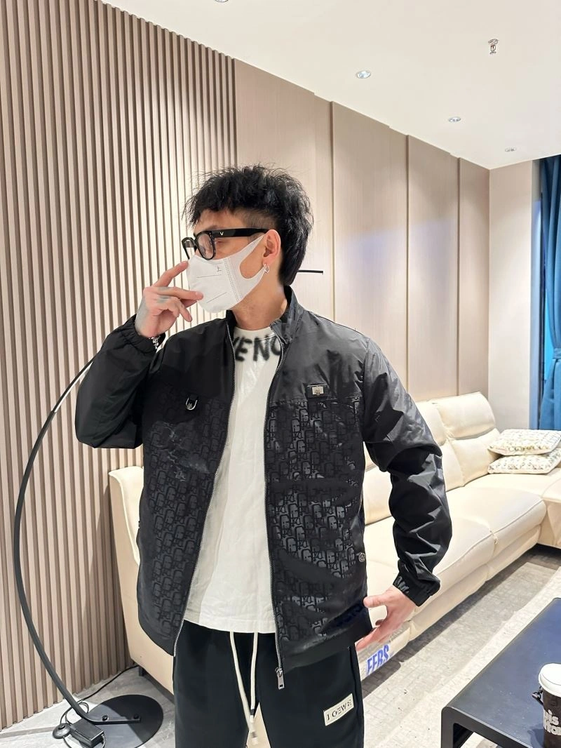 Bargain Christian Dior Outwear