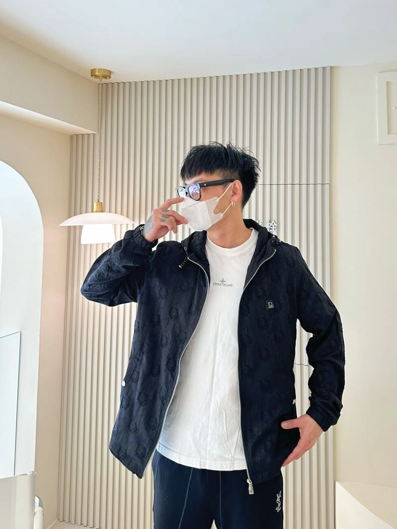 Legit Christian Dior Outwear