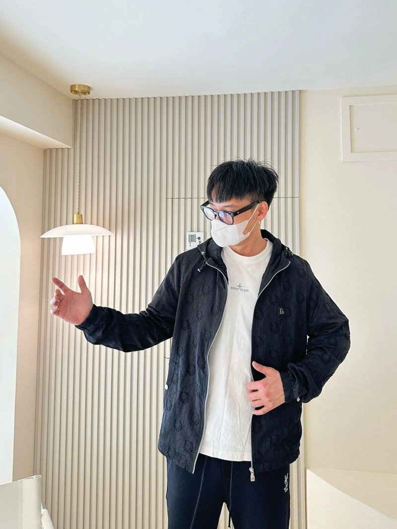 Legit Christian Dior Outwear