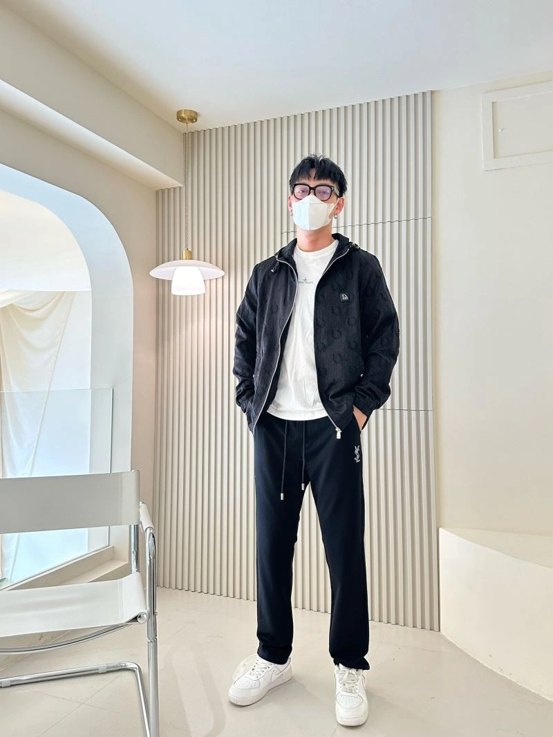 Legit Christian Dior Outwear