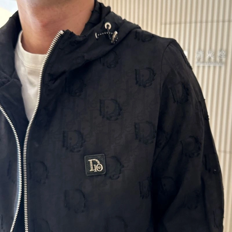 Legit Christian Dior Outwear