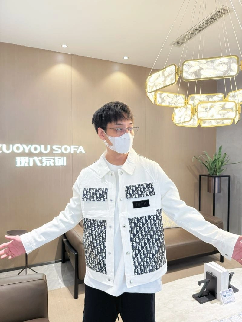 Legit Christian Dior Outwear