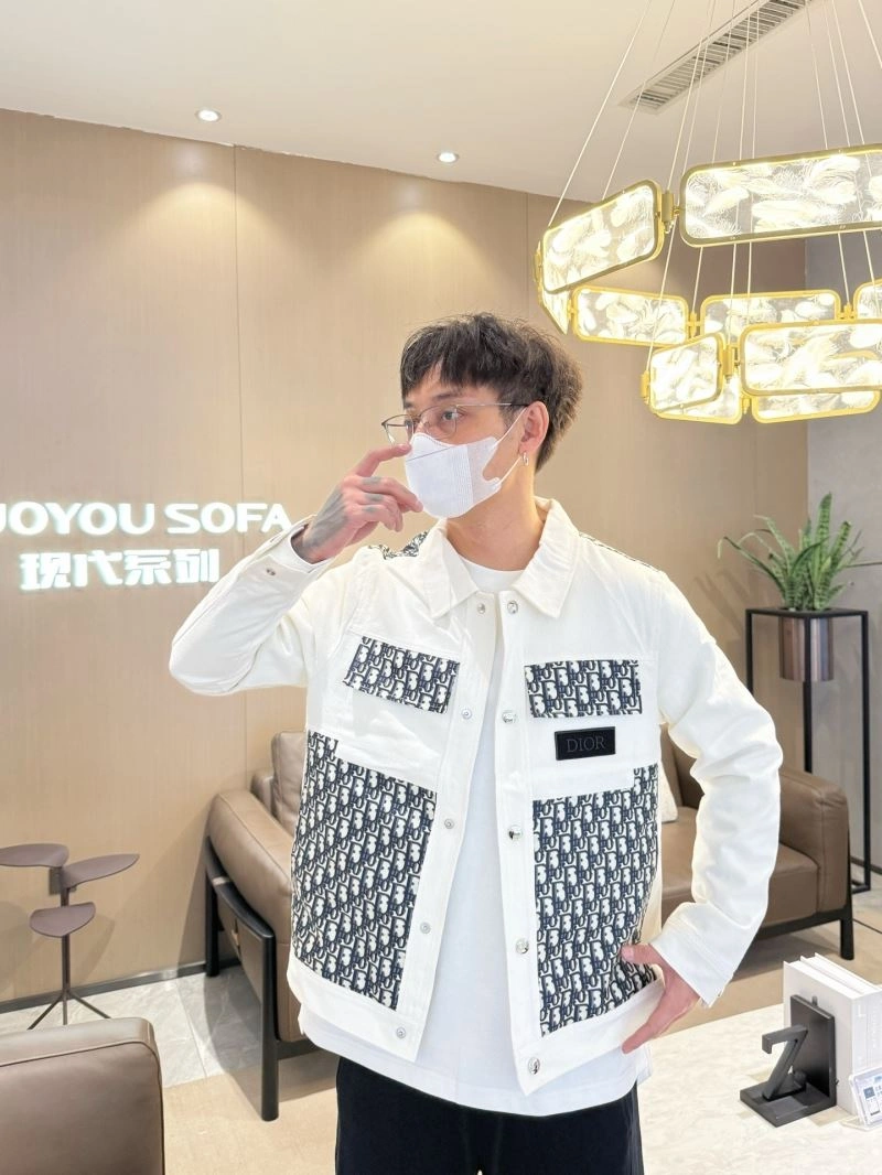 Legit Christian Dior Outwear