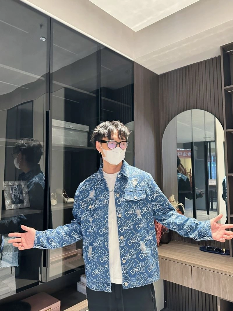 High fidelity Christian Dior Outwear