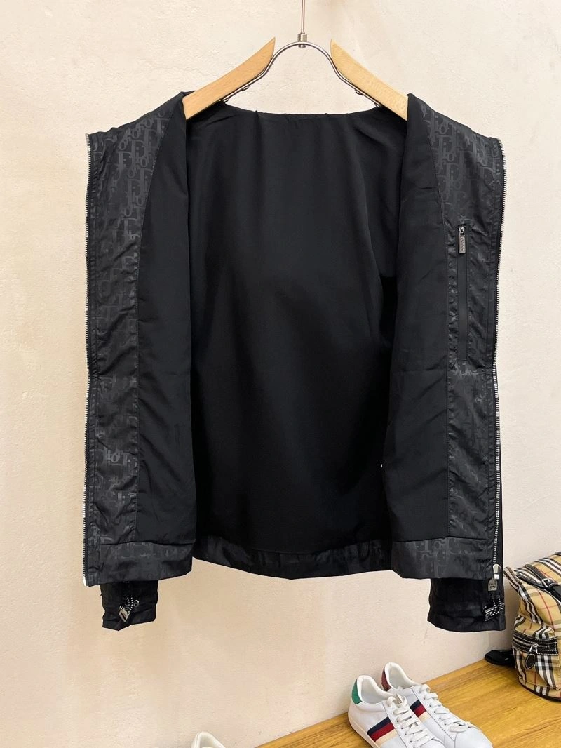 Accurate model Christian Dior Outwear