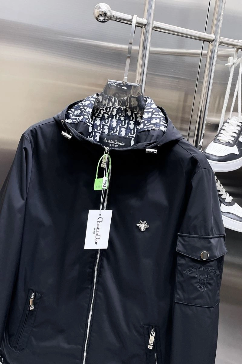 Indistinguishable Christian Dior Outwear