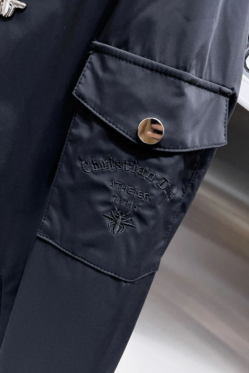 Indistinguishable Christian Dior Outwear