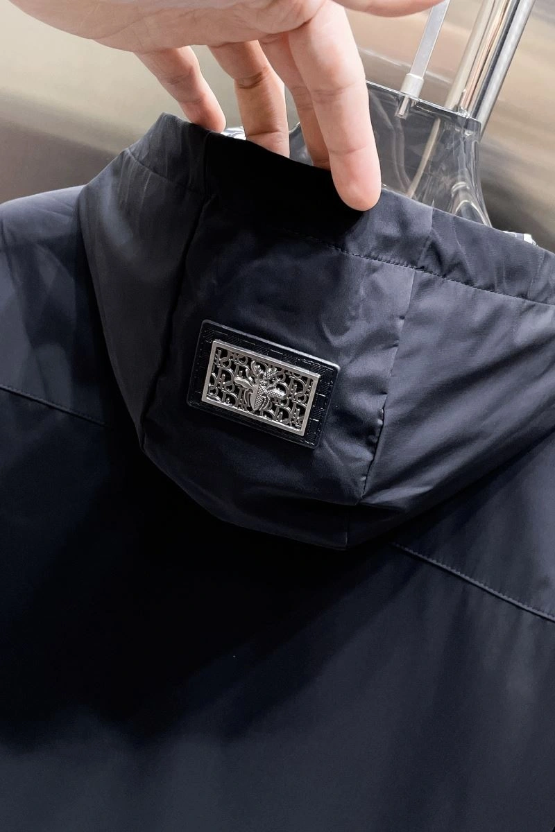 Indistinguishable Christian Dior Outwear