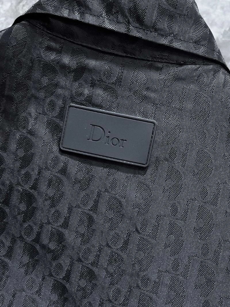 Indistinguishable Christian Dior Outwear