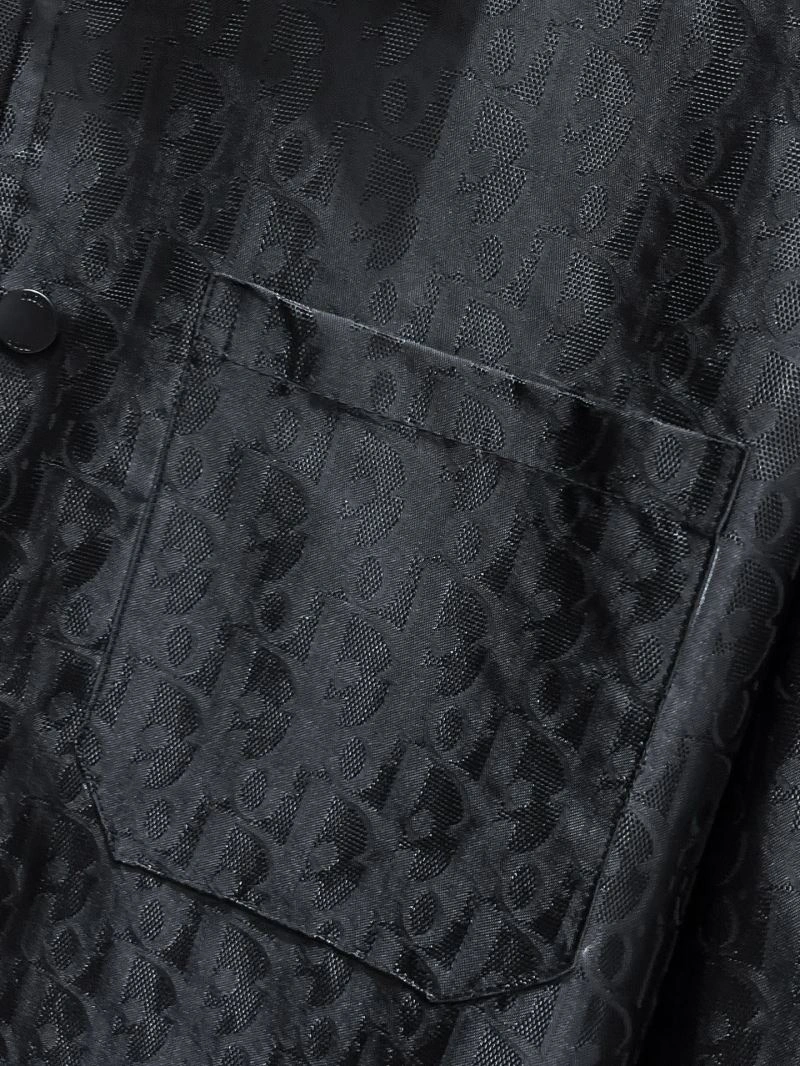 Indistinguishable Christian Dior Outwear