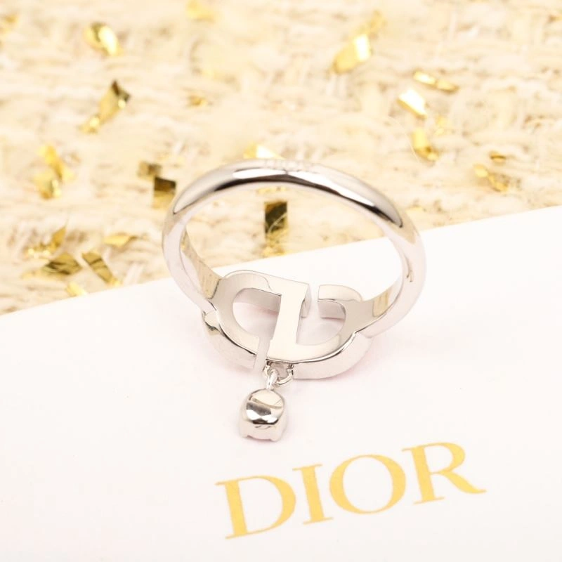 Low-cost Christian Dior Rings