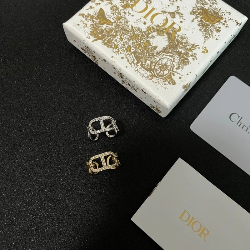 Top mirror Christian Dior Rings