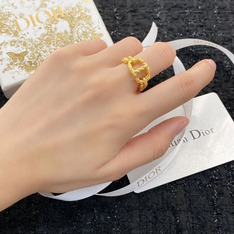 Low-cost Christian Dior Rings