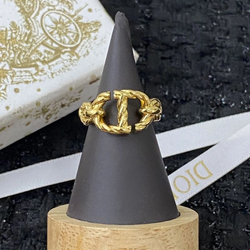 Low-cost Christian Dior Rings