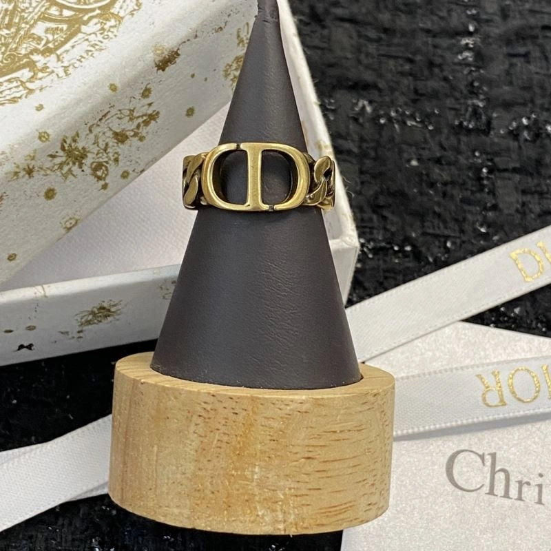 Accurate model Christian Dior Rings