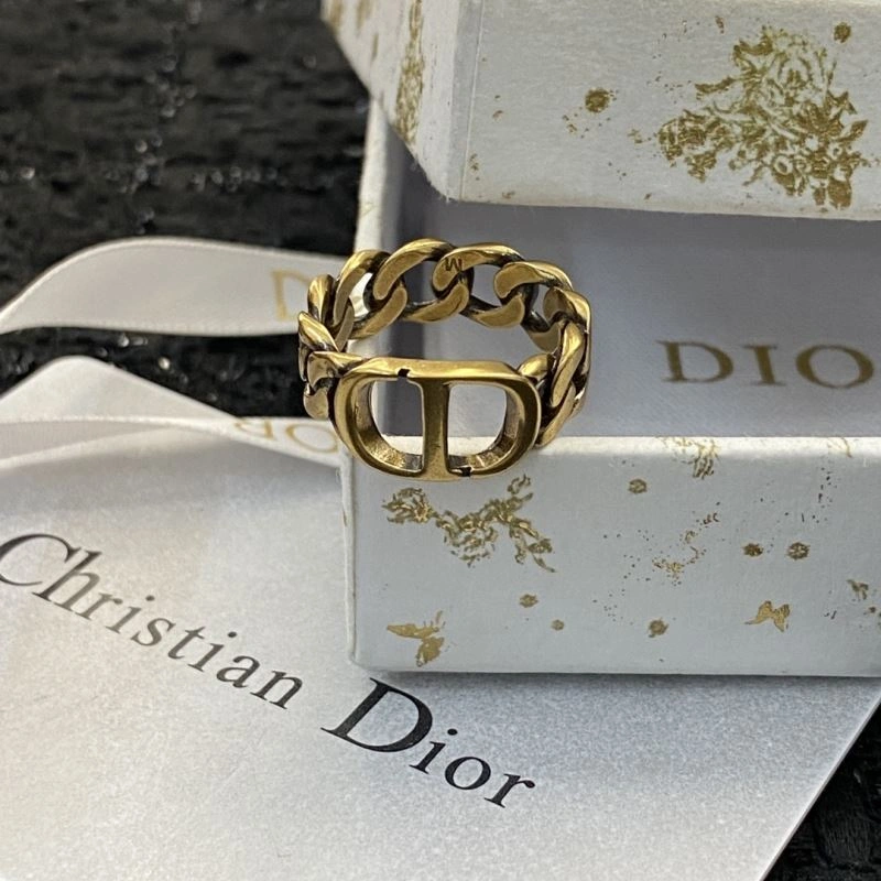 Accurate model Christian Dior Rings