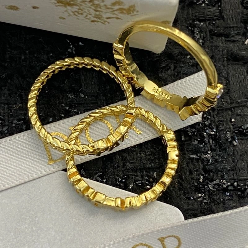 Top mirror Christian Dior Rings