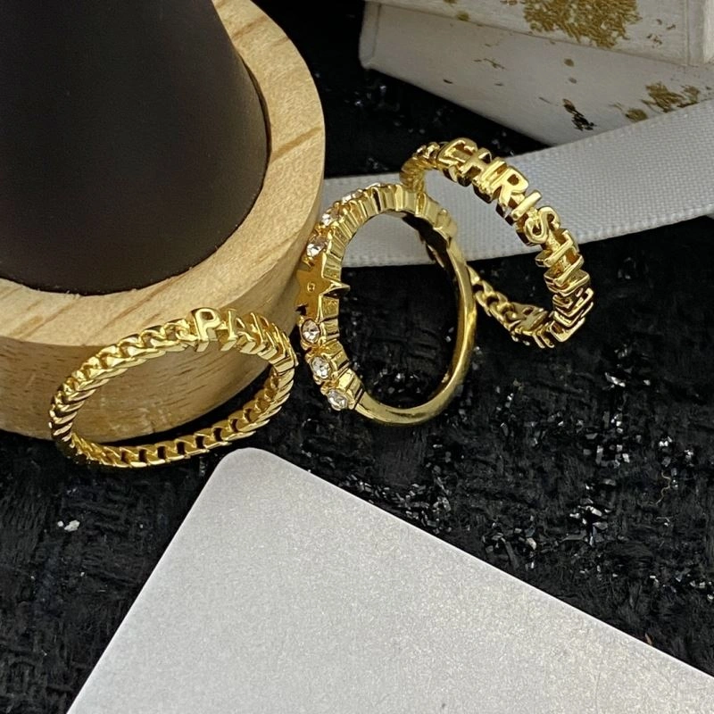 Top mirror Christian Dior Rings