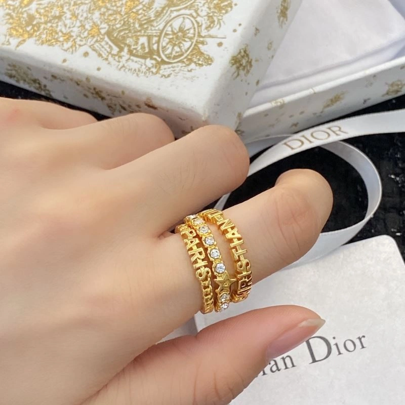 Top mirror Christian Dior Rings