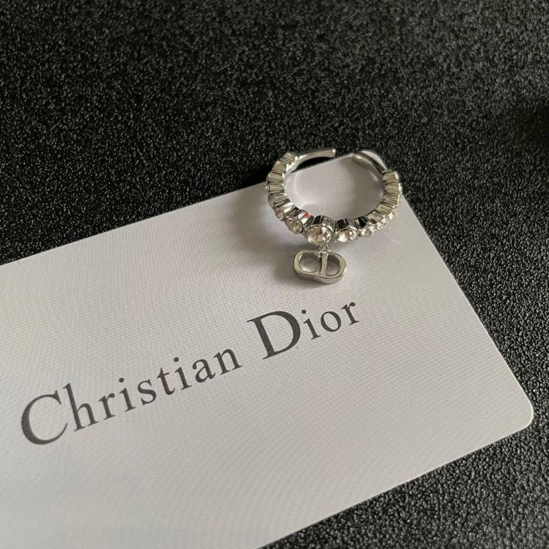 Accurate model Christian Dior Rings