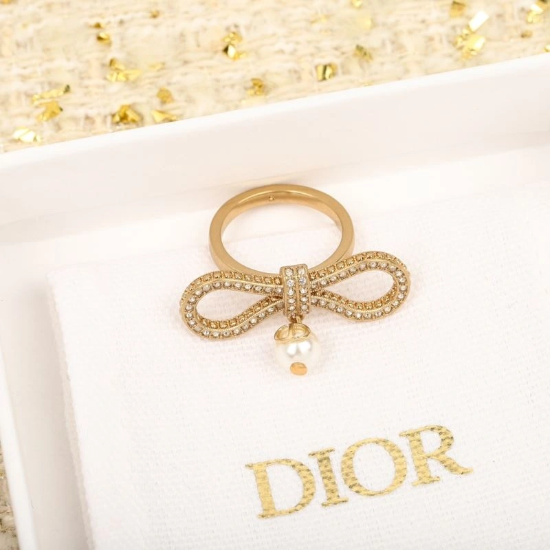 Low-cost Christian Dior Rings
