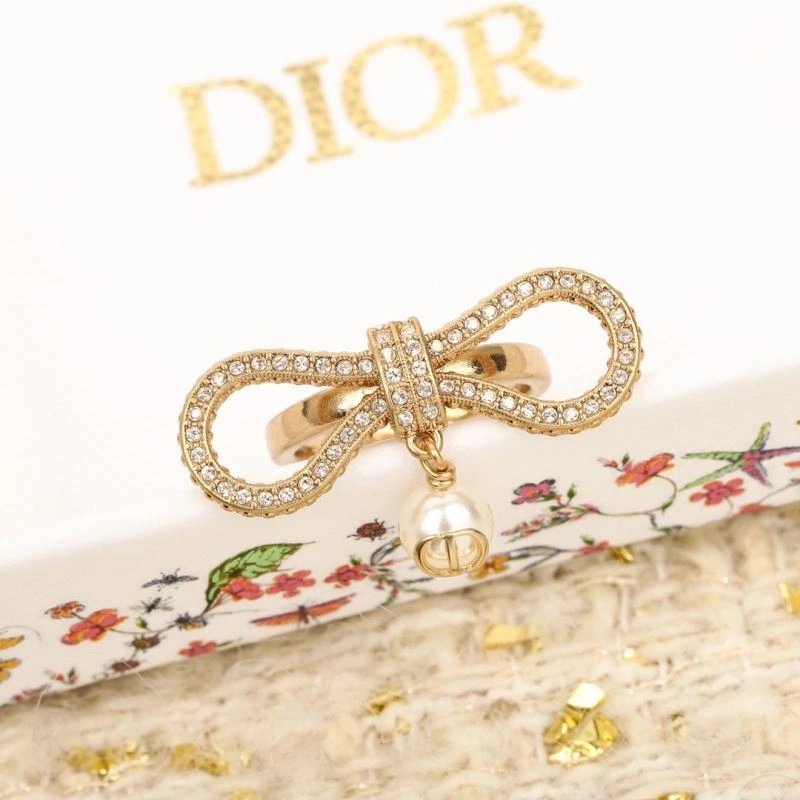 Low-cost Christian Dior Rings