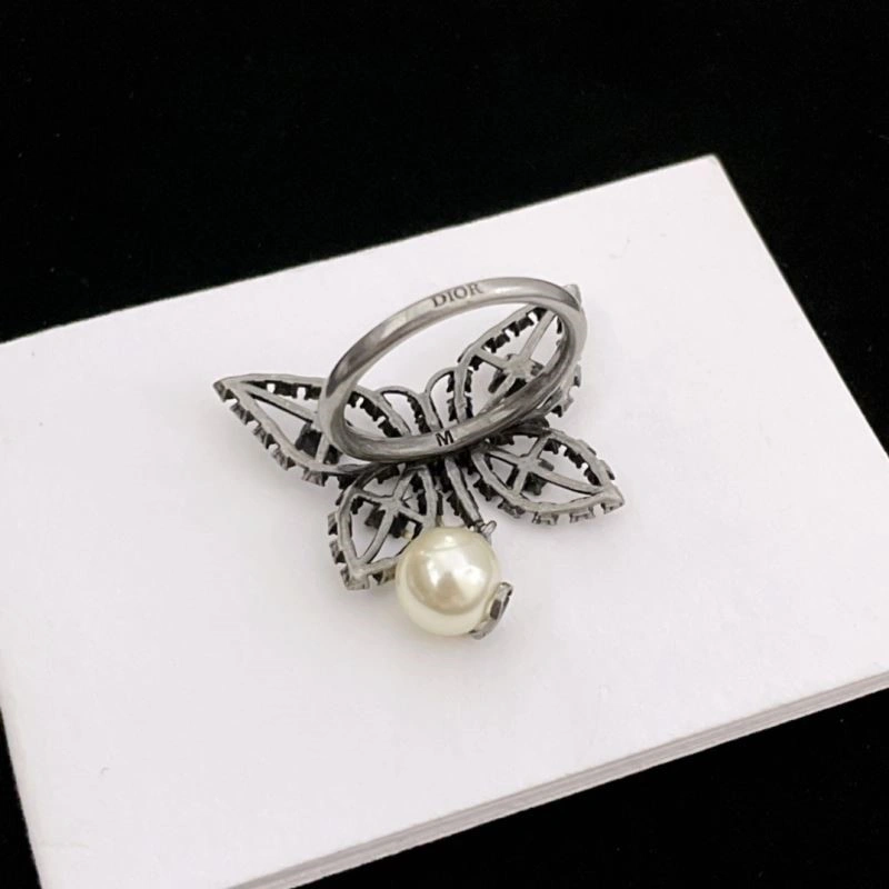 Low-cost Christian Dior Rings