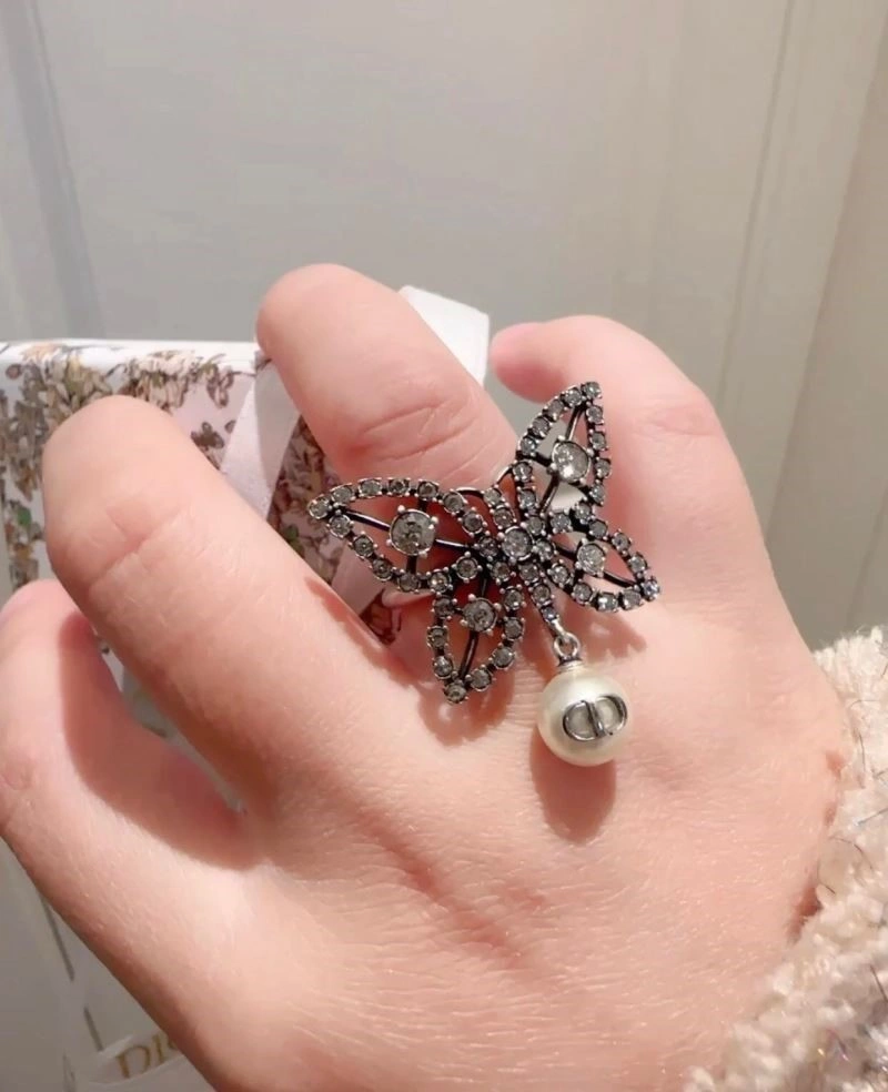 Low-cost Christian Dior Rings