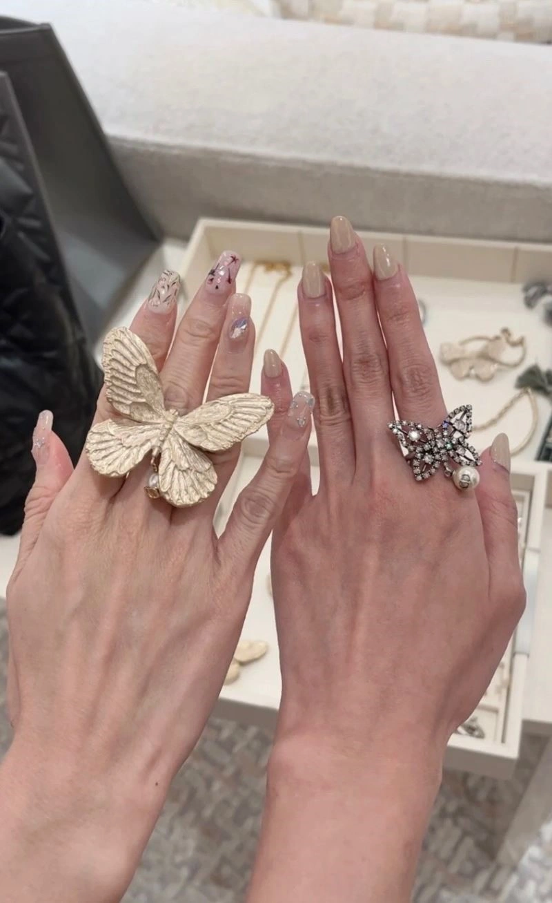 Low-cost Christian Dior Rings
