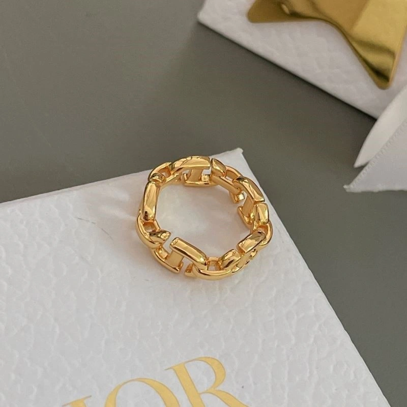 Top mirror Christian Dior Rings