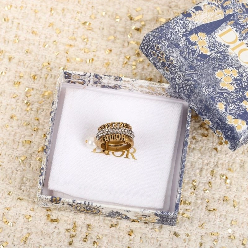 Low-cost Christian Dior Rings