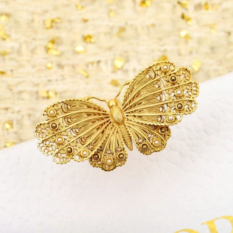 Accurate model Christian Dior Rings