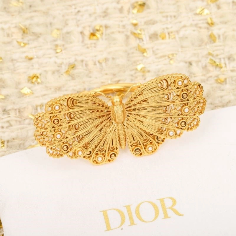 Accurate model Christian Dior Rings