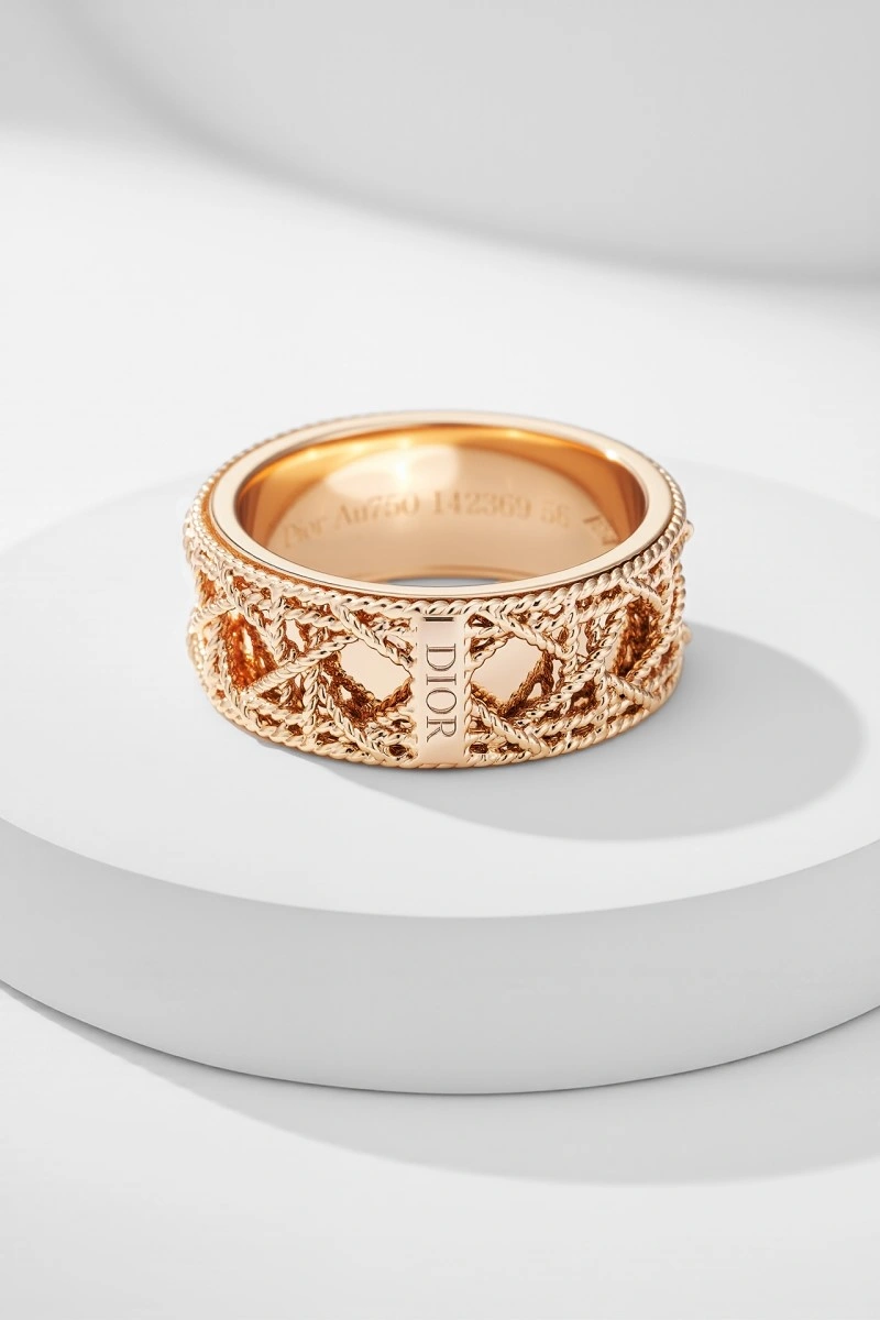 Low-cost Christian Dior Rings