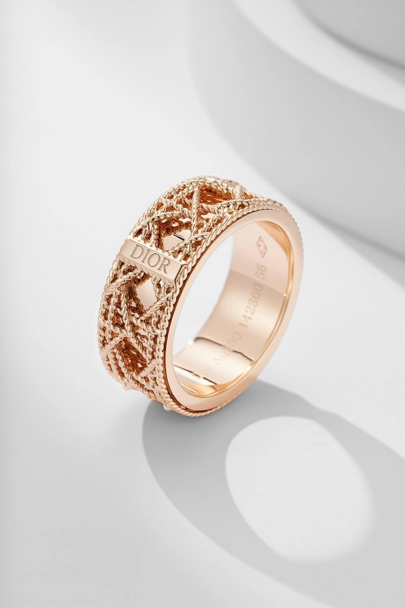 Low-cost Christian Dior Rings