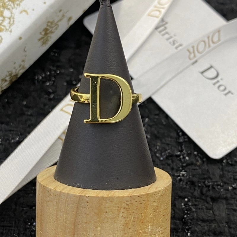 Top mirror Christian Dior Rings