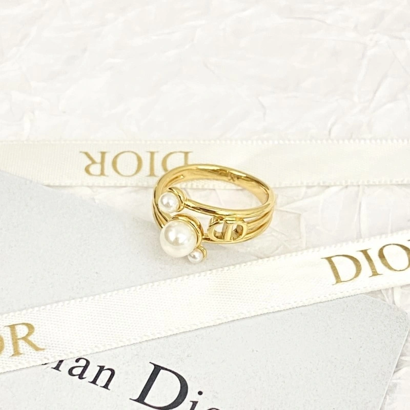 Top match Christian Dior Rings