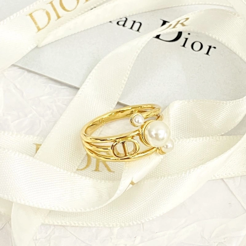 Top match Christian Dior Rings