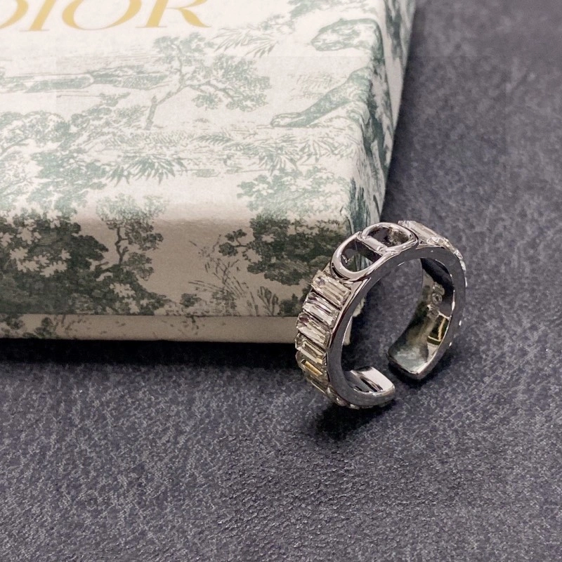 Low-cost Christian Dior Rings