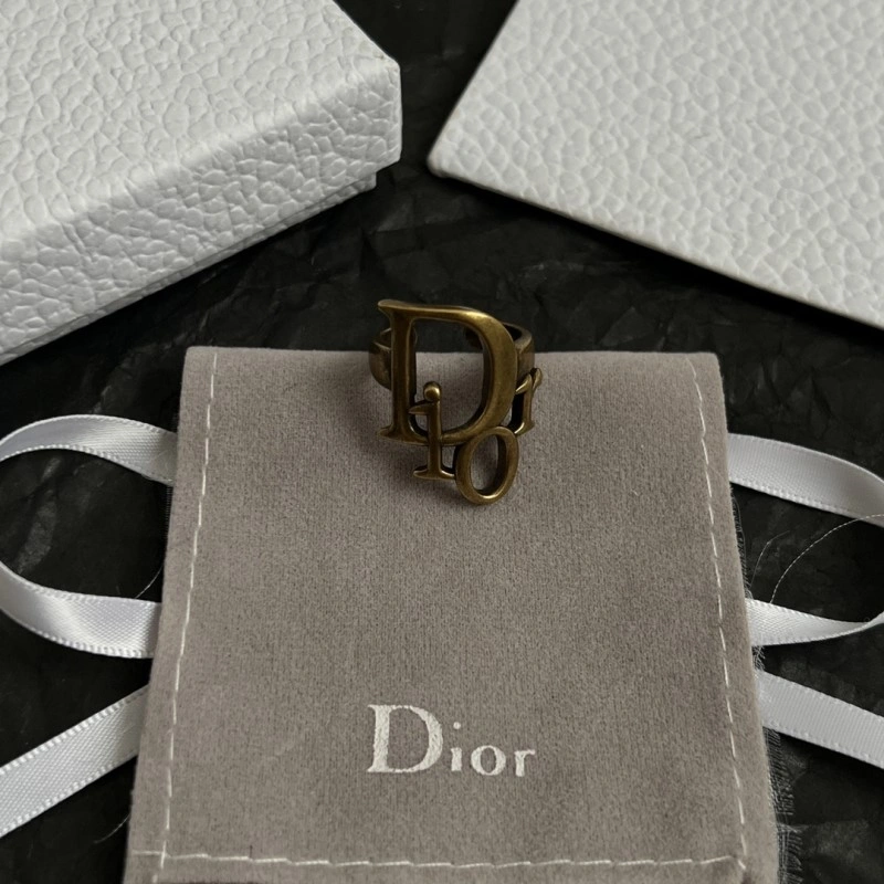 Top match Christian Dior Rings