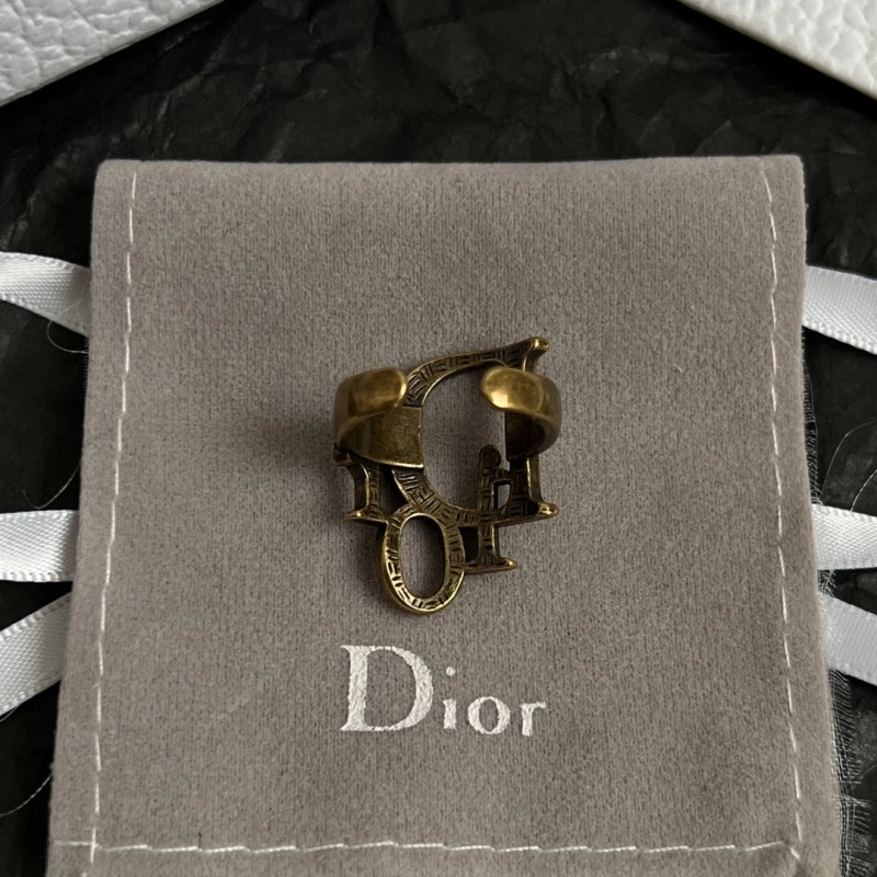 Top match Christian Dior Rings