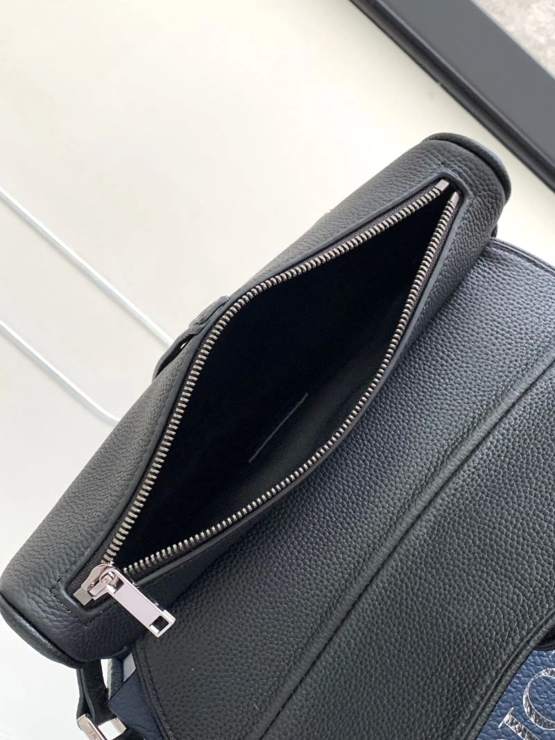 Low-cost Christian Dior Saddle Bags