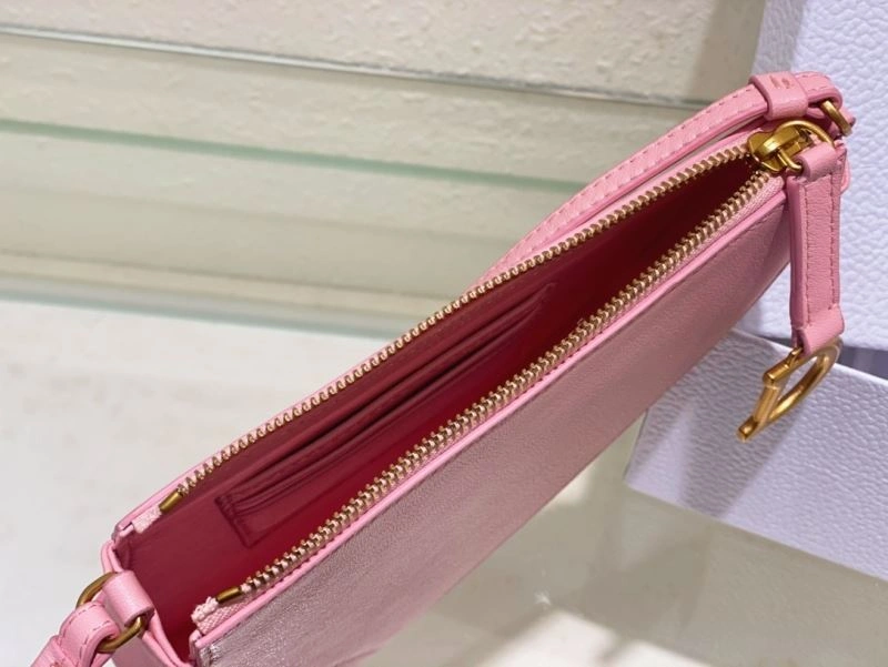 Low-cost Christian Dior Saddle Bags