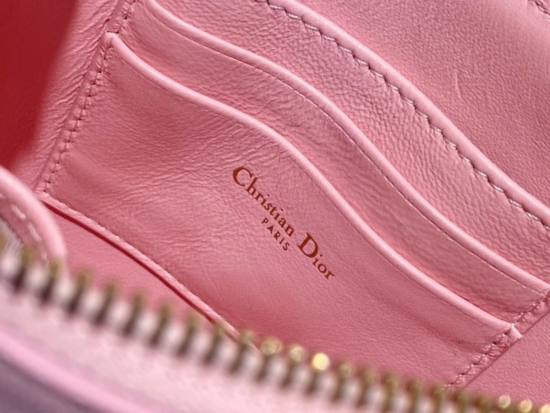 Low-cost Christian Dior Saddle Bags