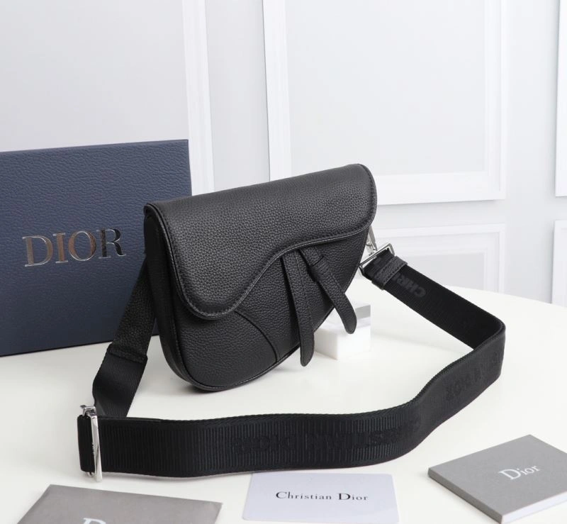 High fidelity Christian Dior Saddle Bags